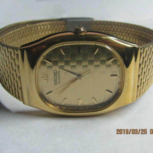 Men's Seiko gold tone watch V701-5J60 for parts/repair # 2 | WatchCharts Marketplace