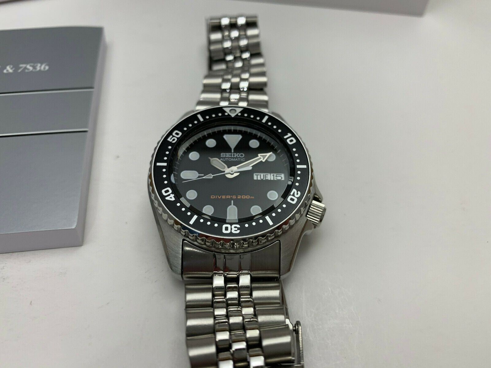Seiko SKX013 Automatic Black Dial Stainless Steel 200m Divers Watch ...
