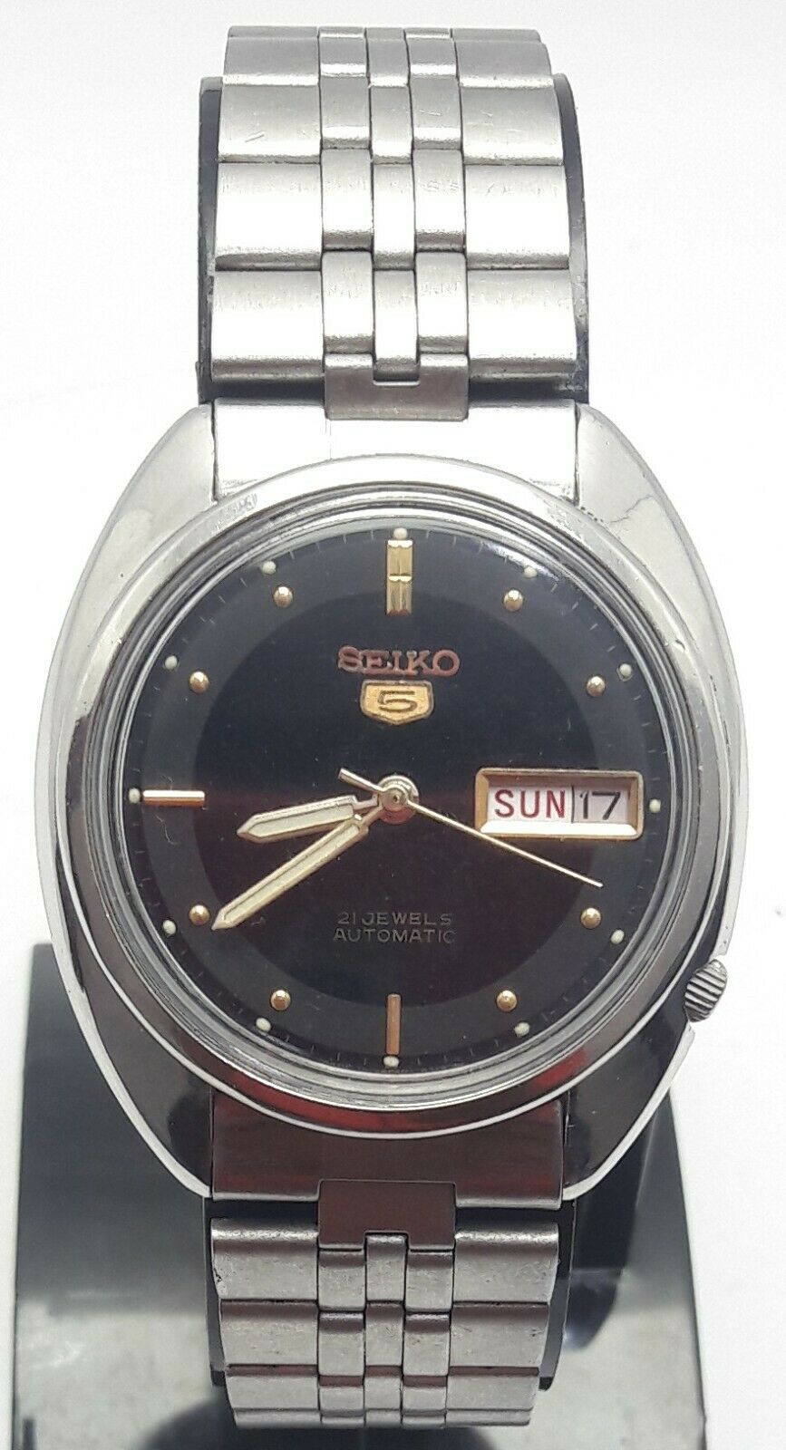 VINTAGE SEIKO 5 6119-8083 AUTOMATIC 21J MEN'S WATCH (1628) | WatchCharts