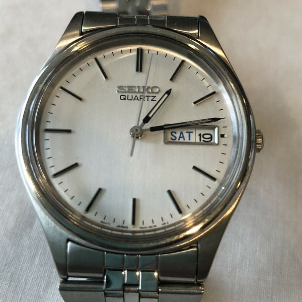 Vintage Men's Stainless Steel Seiko Quartz Watch Water Resistant 7N43 ...