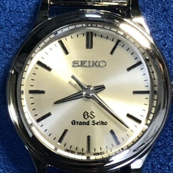 GRAND SEIKO Women High end quartz 3F81-0A30- W/ original strap/buckle ...
