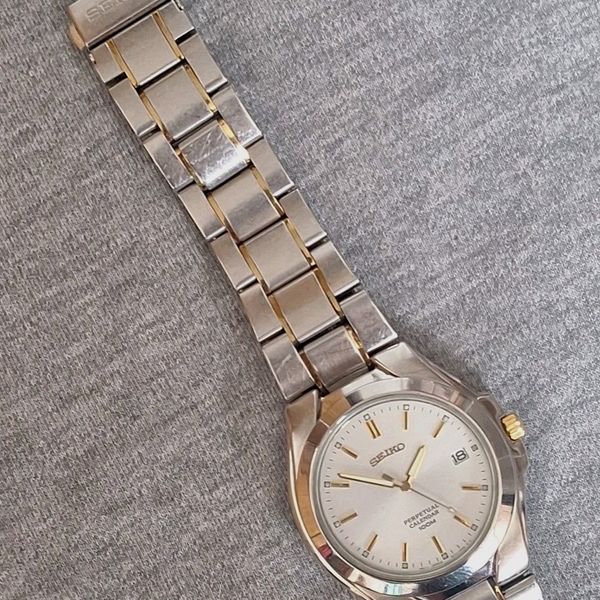 Mens Seiko 8F32-00G0 Perpetual Calendar Wristwatch SoR | WatchCharts ...