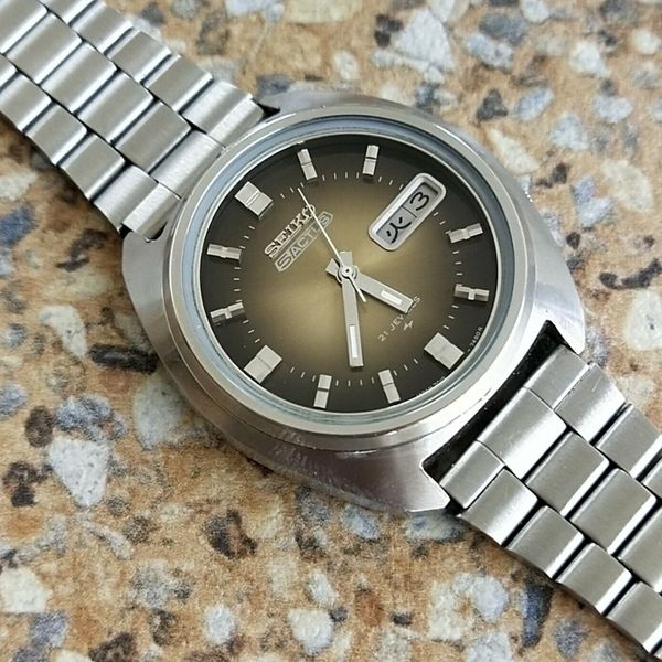 Vintage Seiko 5 Actus 21 Jewels Automatic 7019 7350 Kanji February 1975 | WatchCharts Marketplace