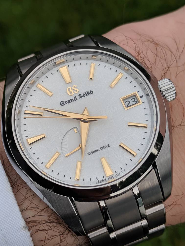 [WTS] Grand Seiko Golden Snowflake - SBGA259 - 41mm Titanium - Spring Drive - $4,650 | WatchCharts