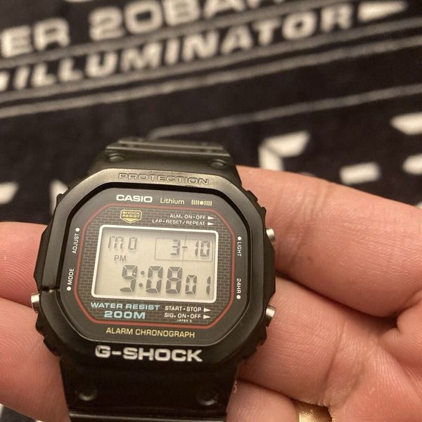 1983 CASIO G-SHOCK DW-5000C-1A [240] | WatchCharts Marketplace