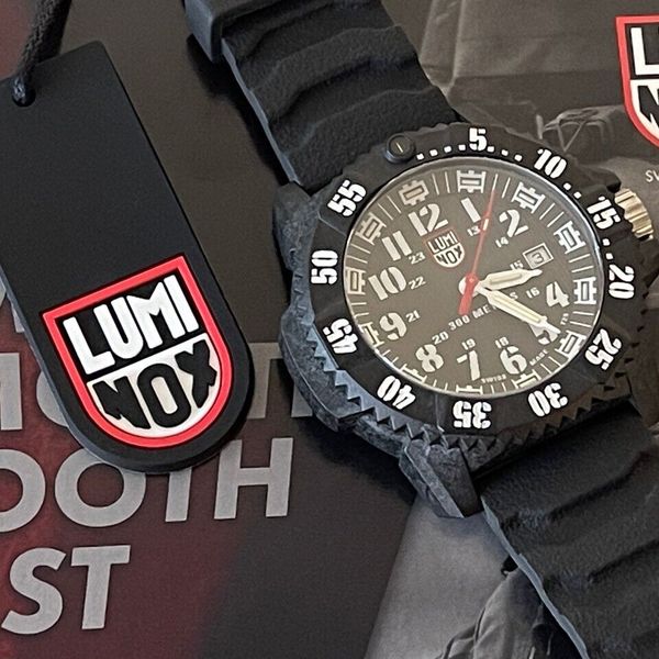Luminox 46mm Master Carbon Seal 300M Swiss Made LLT Black Diver Watch ...