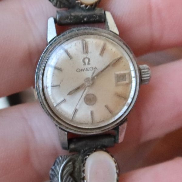 RARE Vintage Omega Wind Up Watch Wristwatch Swiss MOP Band Ladies USS ...
