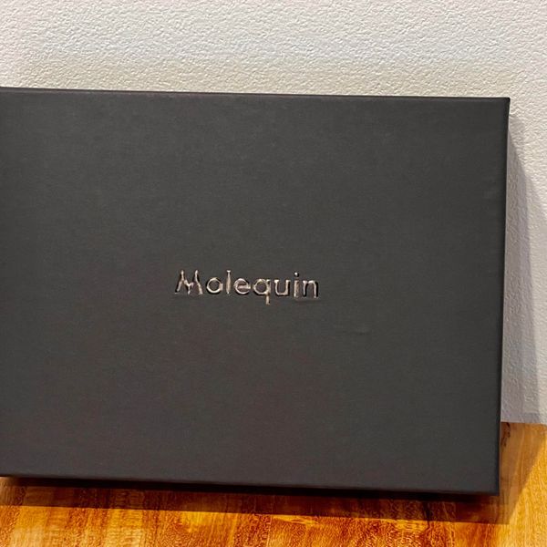 [WTS] Molequin Ultra-Slim 6 Calf Leather Watch Case | WatchCharts ...
