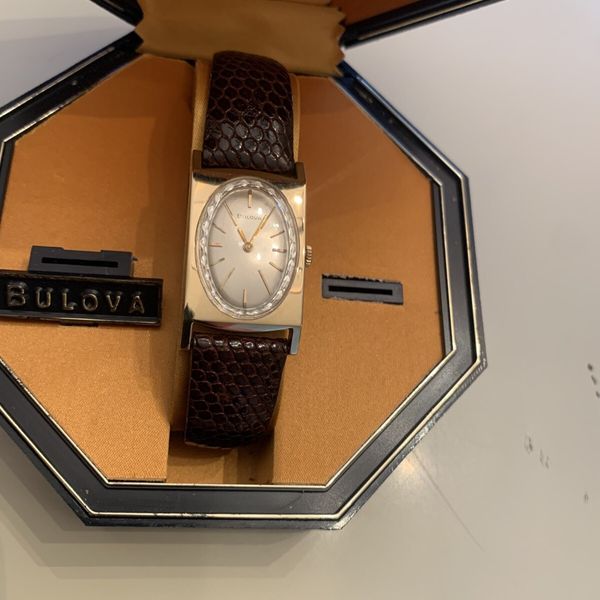 Bulova Excellence Collection 17 Jewel Men's Watch Vintage | WatchCharts ...