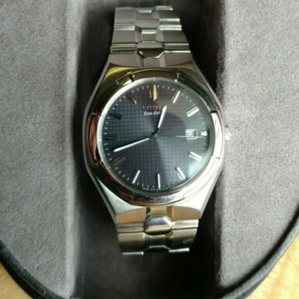 Citizen Eco-Drive E110-S008697 Stainless Steel Men's Watch | WatchCharts