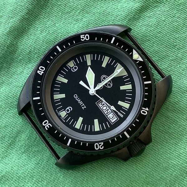 SOLD British Military CWC SBS 2005 Issued Diver | WatchCharts Marketplace