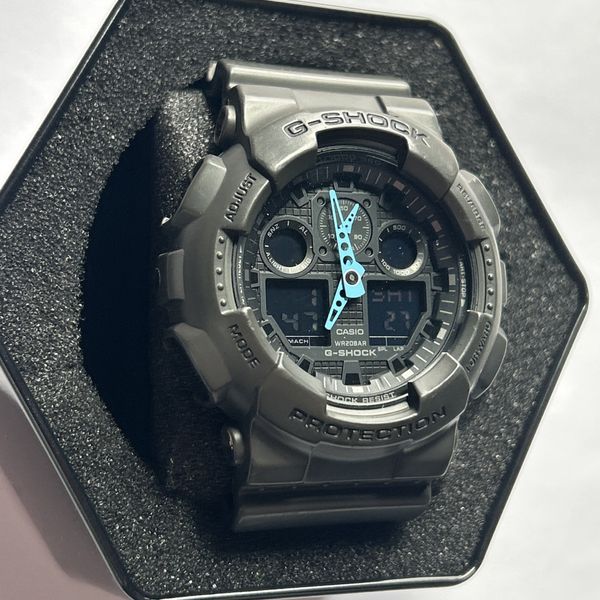 Casio G-Shock (Grey) Excellent Condition (New Battery) W/ BOX ...