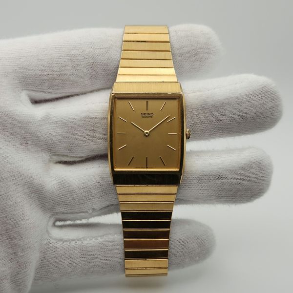 Seiko Men's Vintage Gold Tone Quartz Watch 6530-5389 | WatchCharts ...