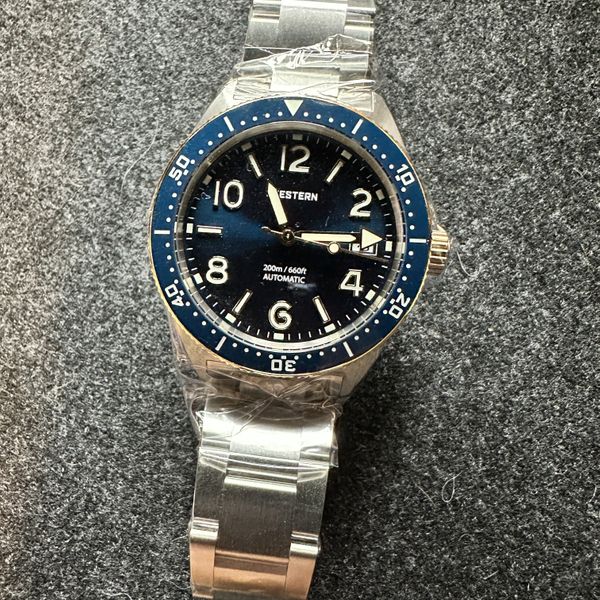 [$145 USD] FS Seestern Auto Diver S434 V2 - Blue Gold | WatchCharts ...