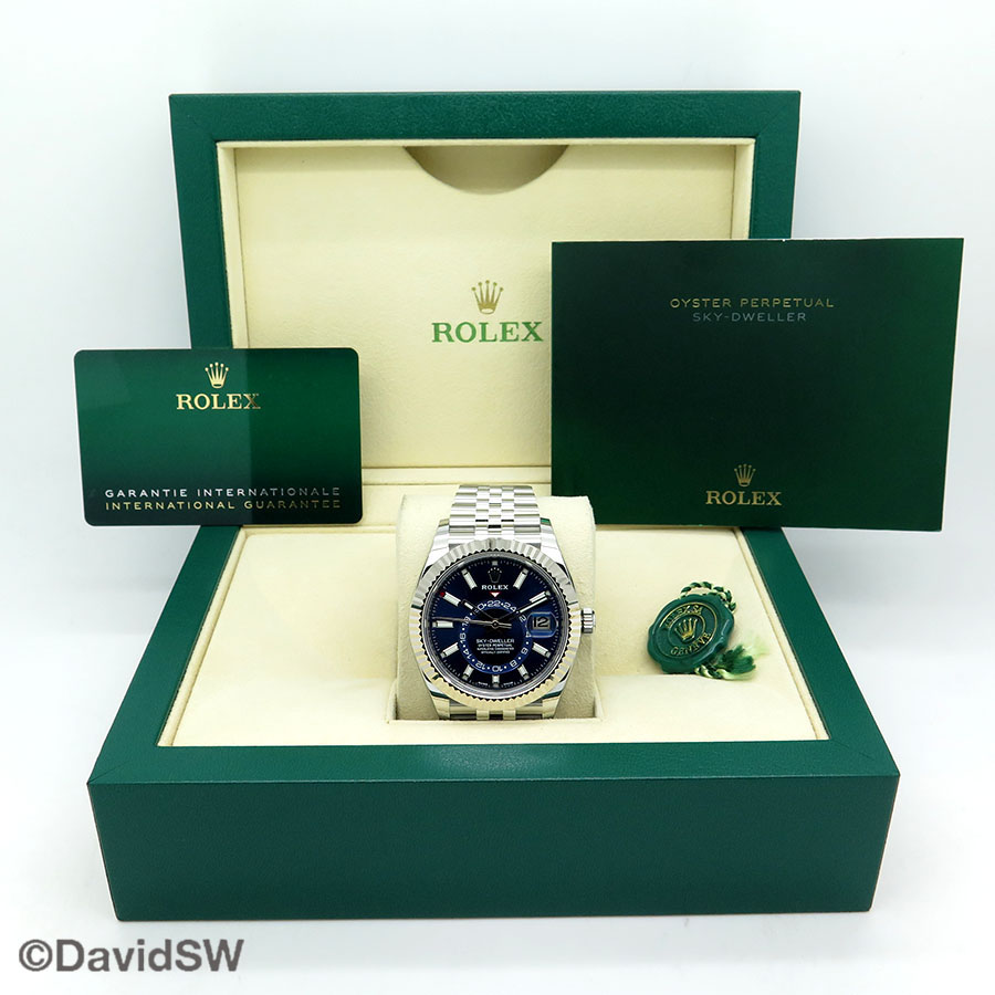 FS: Rolex 326934 SKYDWELLER 42MM-BLUE DIAL-JUBILEE BRACELET | WatchCharts