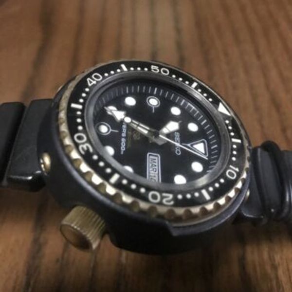 Seiko Golden Tuna Professional Diver 7549-7009 Titanium Ceramic 600m | WatchCharts Marketplace