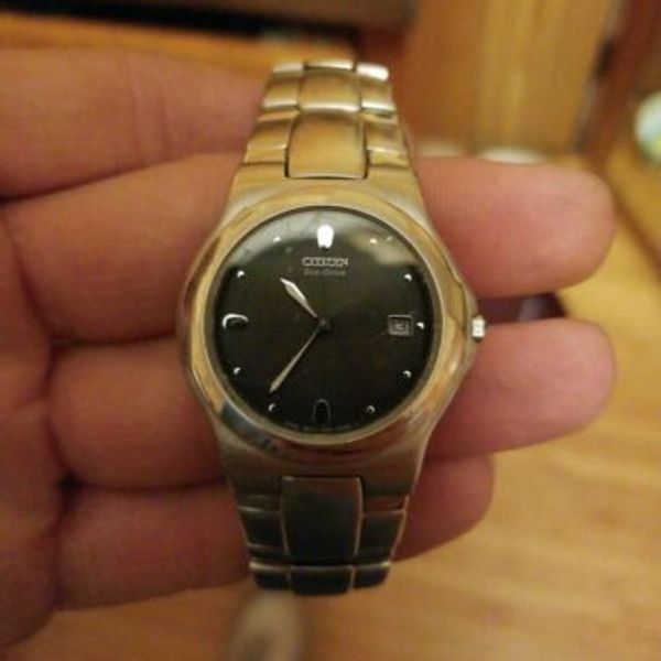Citizen Eco-Drive Men's Watch Stainless E110-K16750 New Rechargable ...