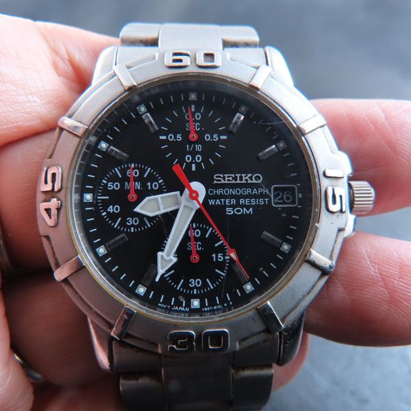 V657 Japan Seiko Chronograph Quartz Men Watch | WatchCharts Marketplace
