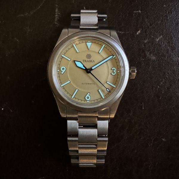 PRICE DROP!! Traska Summiteer 38 Field Watch | WatchCharts Marketplace