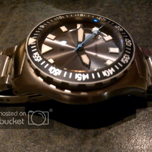 FS: SOLD!! Halios Bluering Brushed SS, Silver sunburst dial- MINT ...