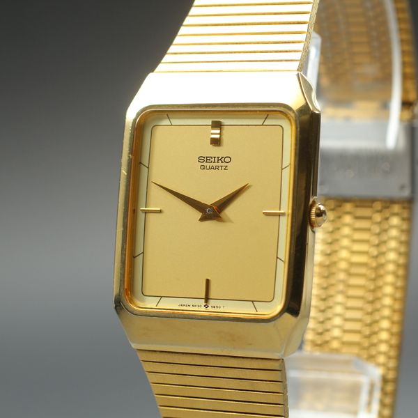 1986 *NEAR MINT* Vintage SEIKO 5P30-5D50 Gold Tank Square 26mm Mens Quartz Watch | WatchCharts ...