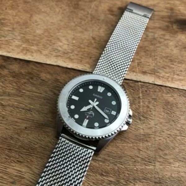 Casio Duro MDV-106-1AVCF Divers 200m Modified Shark Mesh & Ghost Bezel ...
