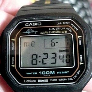 Vintage 1980 Casio W300 Marlin Digital Diver Watch Module Vintage 1980 Casio W300 Marlin Digital Diver Watch Module