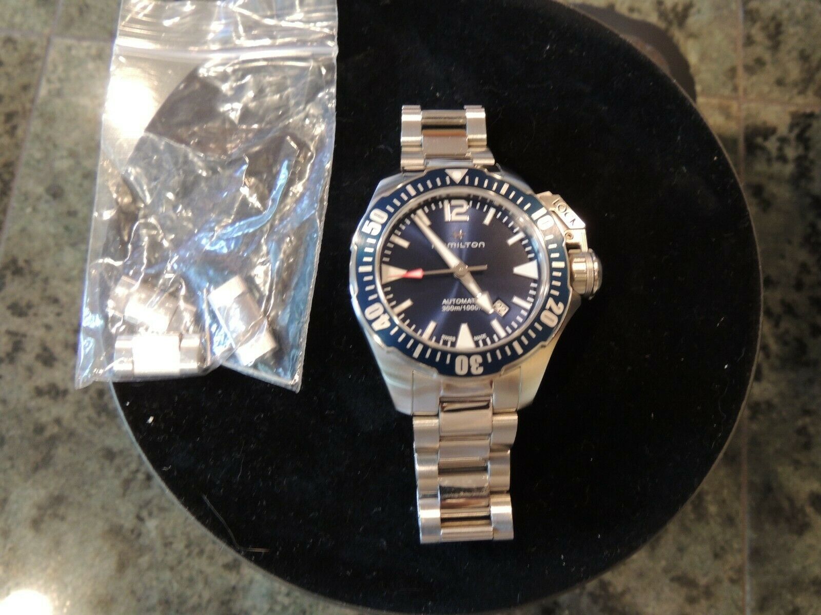 Hamilton KHAKI NAVY FROGMAN Automatic H77705145 Blue Sunburst Dive ...