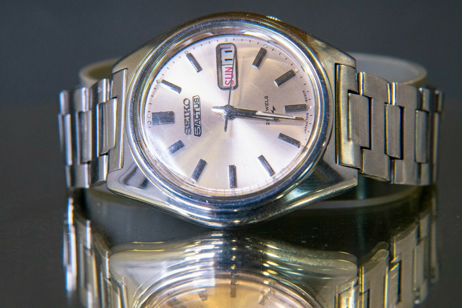 Seiko 5 Actus Automatic 21 Jewels Push Japan / English Day & Date, 7019-8010 | WatchCharts ...