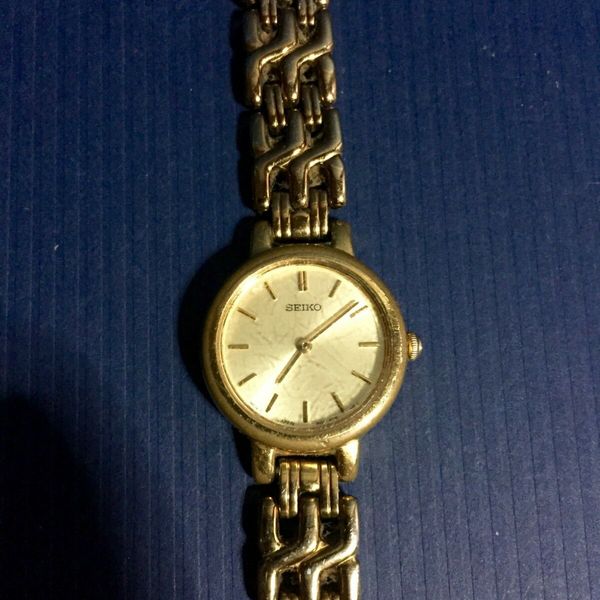 Women's Seiko Gold-Toned Watch 1N00-1E09 Needs Battery Bracelet Band ...