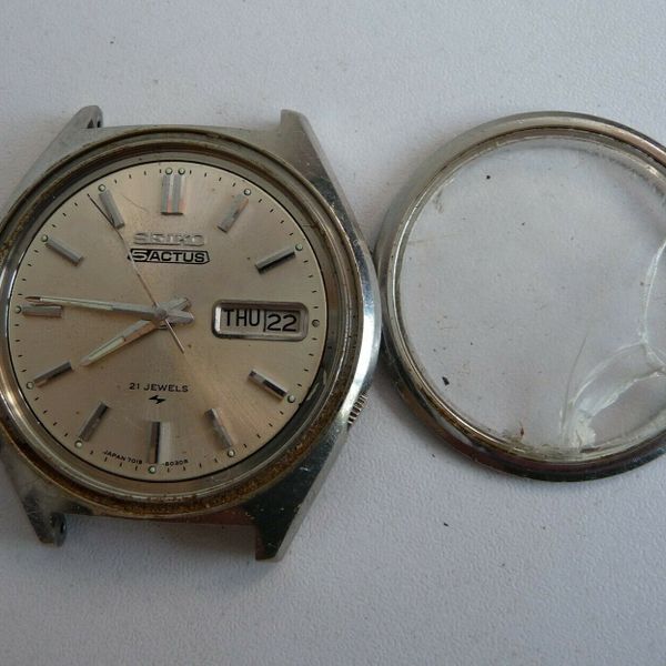 Vintage SEIKO 5 Actus Men's Automatic Watch 7019-8010 - for spares / repair | WatchCharts ...