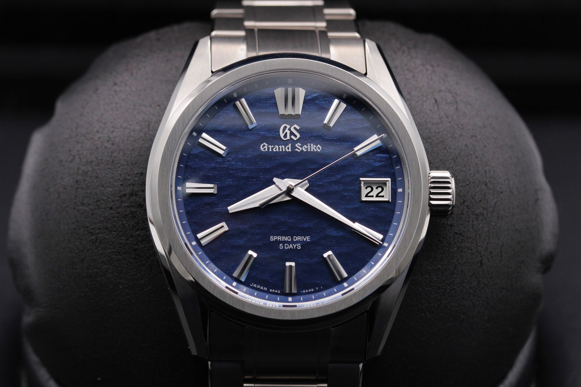 FSOT: Grand Seiko Spring Drive Evolution 9 - SLGA019 - Blue - Titanium ...
