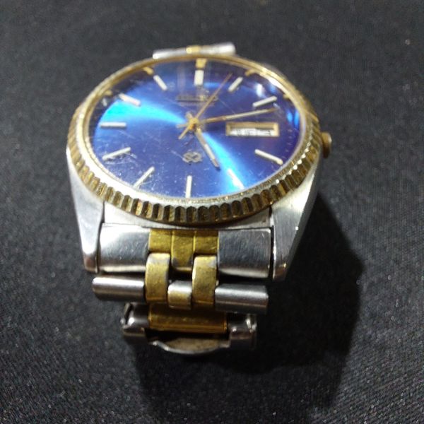 VTG Seiko 5Y23-8A69 - Two Tone Blue Face - SQ Quartz President Style ...