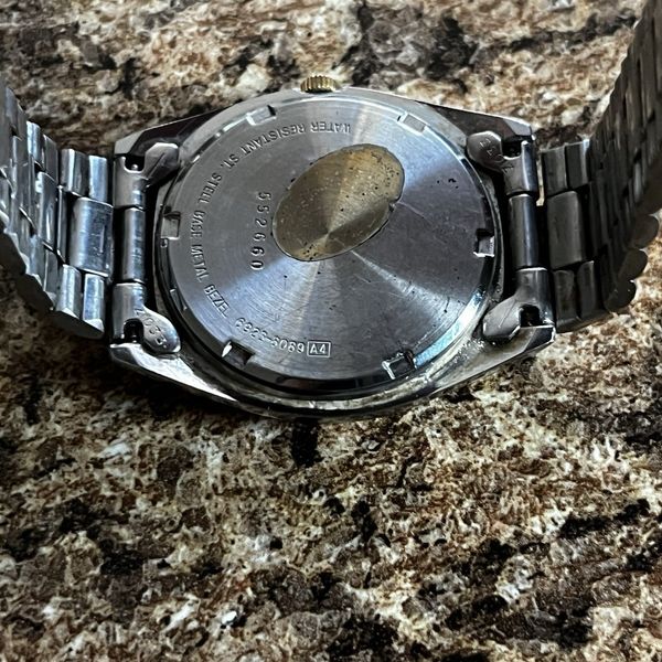 Vintage Seiko SQ Quartz Two-Tone Day-Date Watch – Japan Made ...