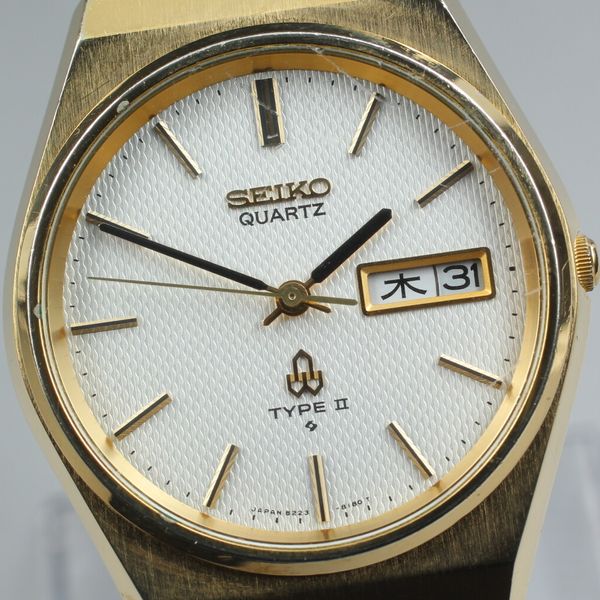 Vintage 1981 Seiko TYPE II 8223-8090 Gold Day/Date Quartz Men's Watch From JAPAN | WatchCharts ...