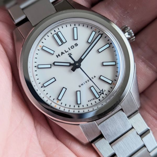 [$1,530 USD] Halios Universa (Topper Edition) | WatchCharts Marketplace