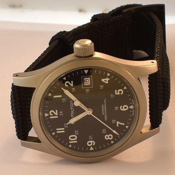 HAMILTON KHAKI FIELD MECHANICAL BLACK DIAL WATCH # H694190 NEW WITHOUT ...