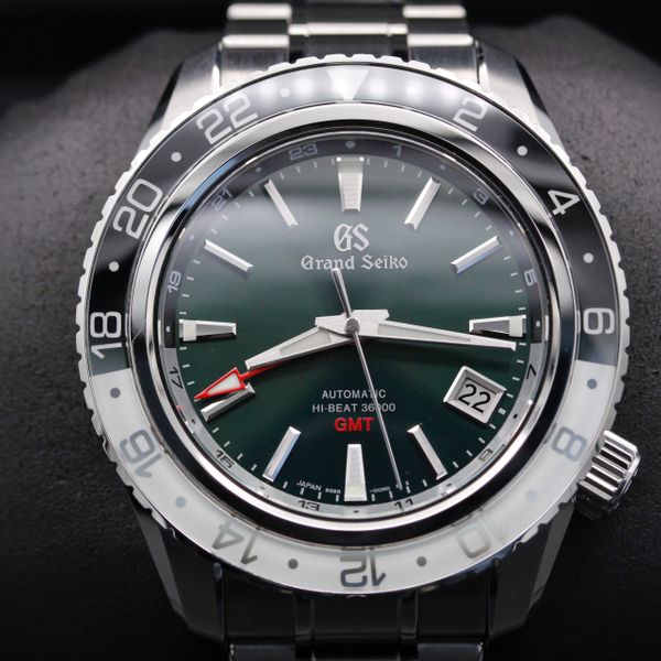 FSOT: Grand Seiko GMT - Sport - SBGJ239 - Green - Steel 44mm ...