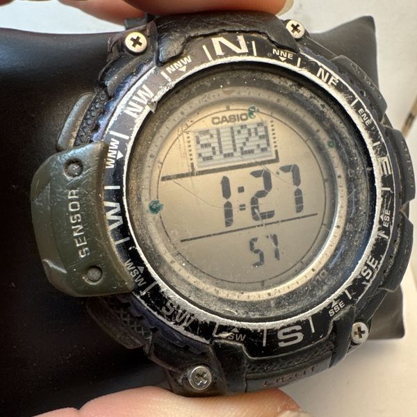 Casio SGW-1000-1A Triple Sensor Illuminator Compass Altimeter Watch ...