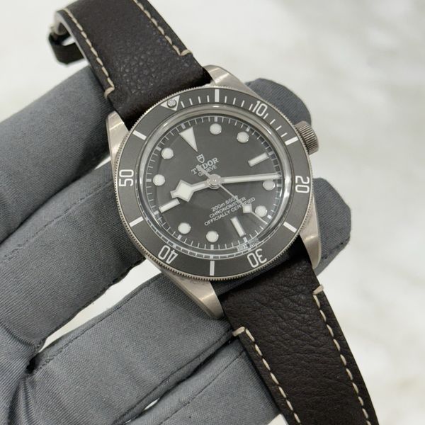 2021 Tudor Black Bay BB58 Grey Dial Men's Silver Watch 79010SG - Box ...