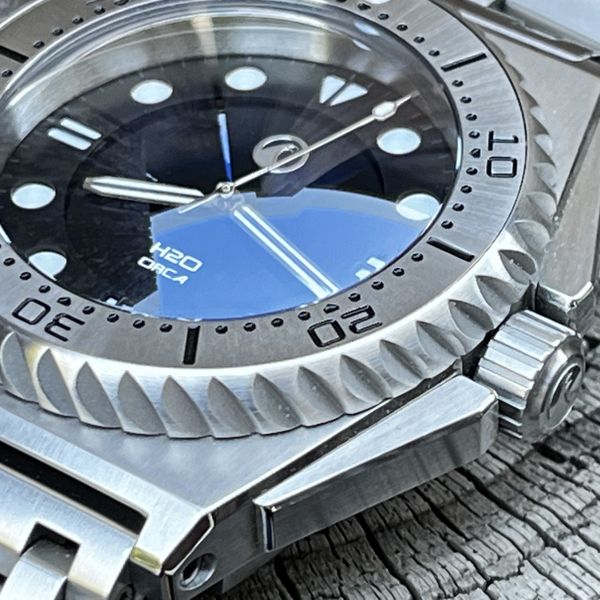 FSO H2O Orca Classic Super Dome w/ bracelet, straps & full kit ...