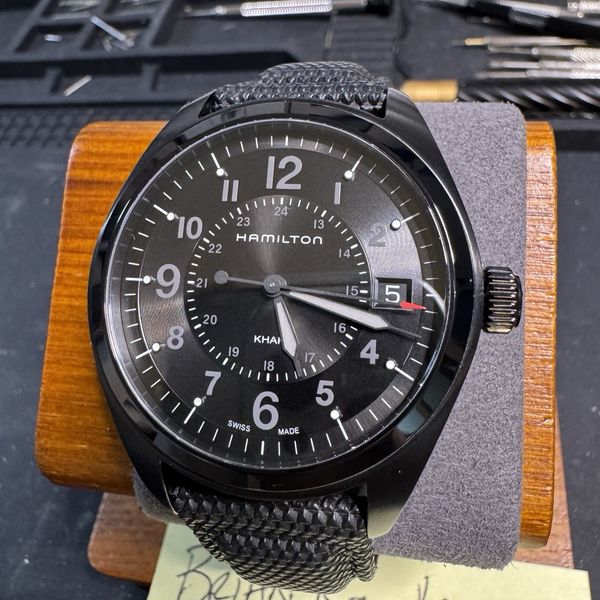 Hamilton Khaki Field Men's Black 40mm Field Watch Quartz | WatchCharts ...