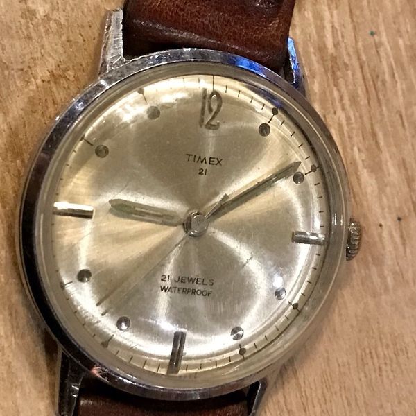 Vintage Timex Menâ s 21 Waterproof Jewel Windup Watch For Parts Or ...