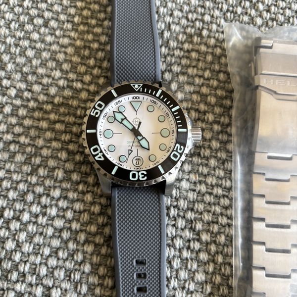 Helm Komodo Matte White | WatchCharts Marketplace