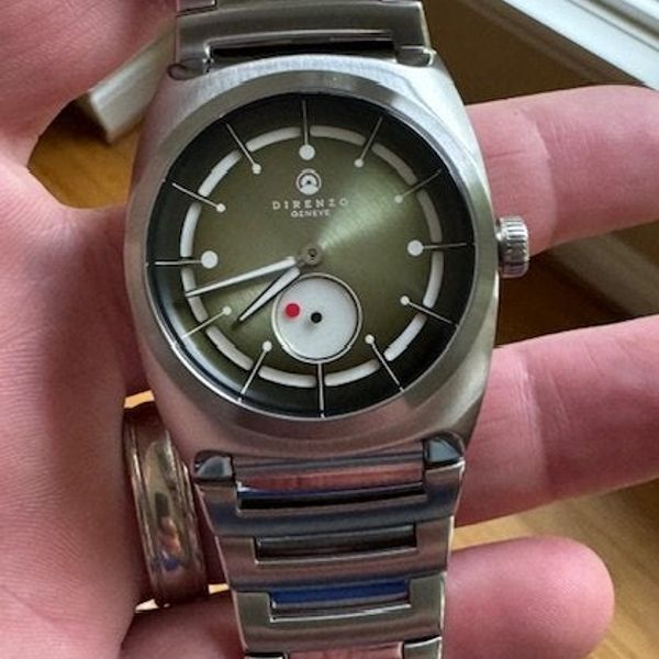 FS: Direnzo DRZ06 Green dial BNIB | WatchCharts Marketplace