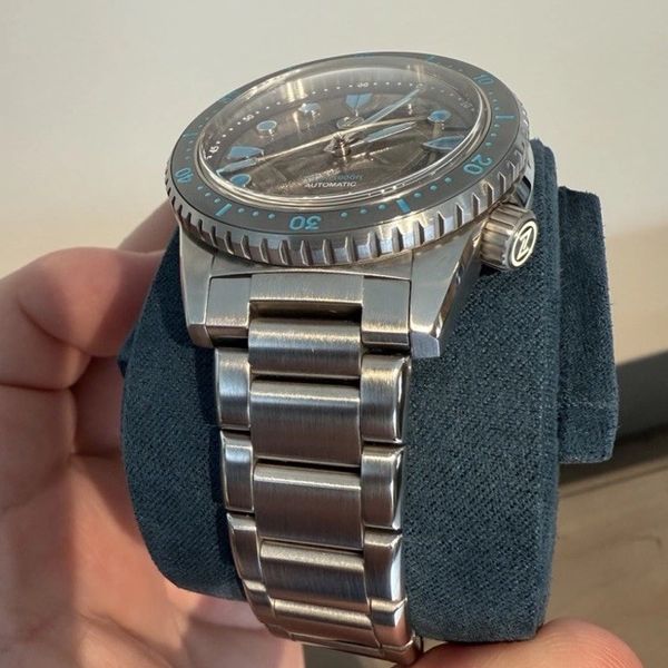 Zelos Mako 40mm Meteorite Dial with Light Blue Accents MINT ...