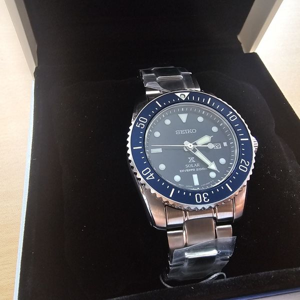 Seiko Prospex SNE585P1 Solar Diver watch - Like New w/Extra Strap ...