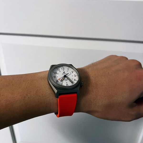 [WTS] Boldr Venture Sand Storm (with extra straps) | WatchCharts ...