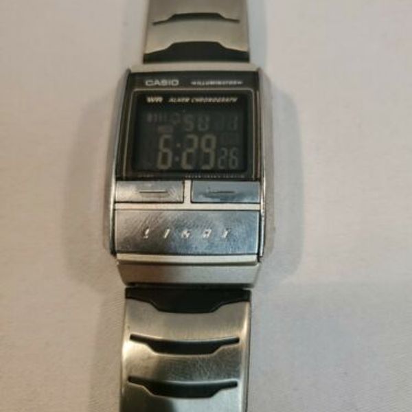 Casio A200 Futurist Alarm Digital Watch Negative Display Men Vintage ...