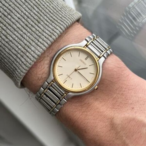 Seiko Dolce 8N41-6230 Quartz Watch from April 1993 - Running | WatchCharts Marketplace